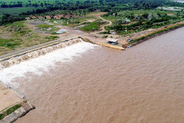 15 లక్షల ఎకరాల పంట కాపాడుతున్న పట్టిసీమ