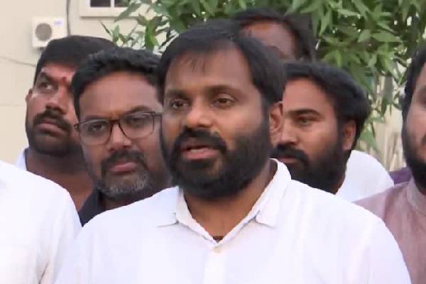 సీఐడీ, ఇంటలిజెన్స్ చీఫ్‌లపై కిలారు రాజేష్ సంచలన పిటిషన్ ! - Telugu 360 te