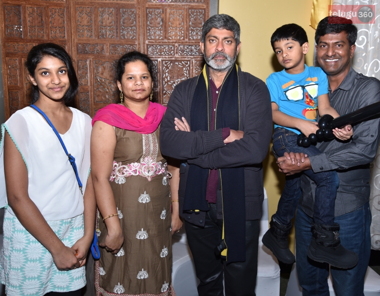 Jagapathi Babu Family