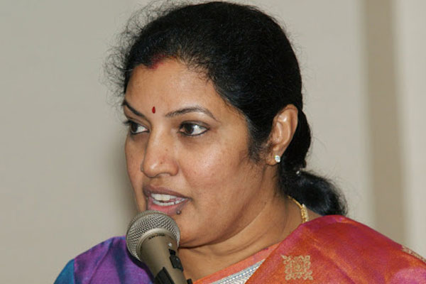 Purandeswari targets Naidu in 'cash-for-vote' case Purandeswari targets Naidu in 'cash-for-vote' case