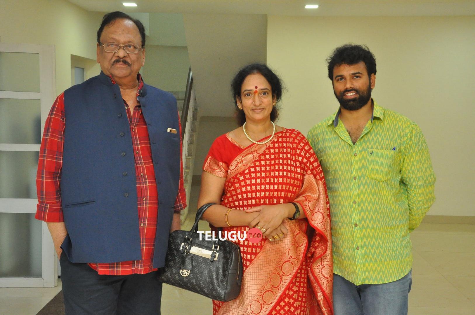 Krishnam Raju And Family watches Raju Gari Gadhi 2 Movie