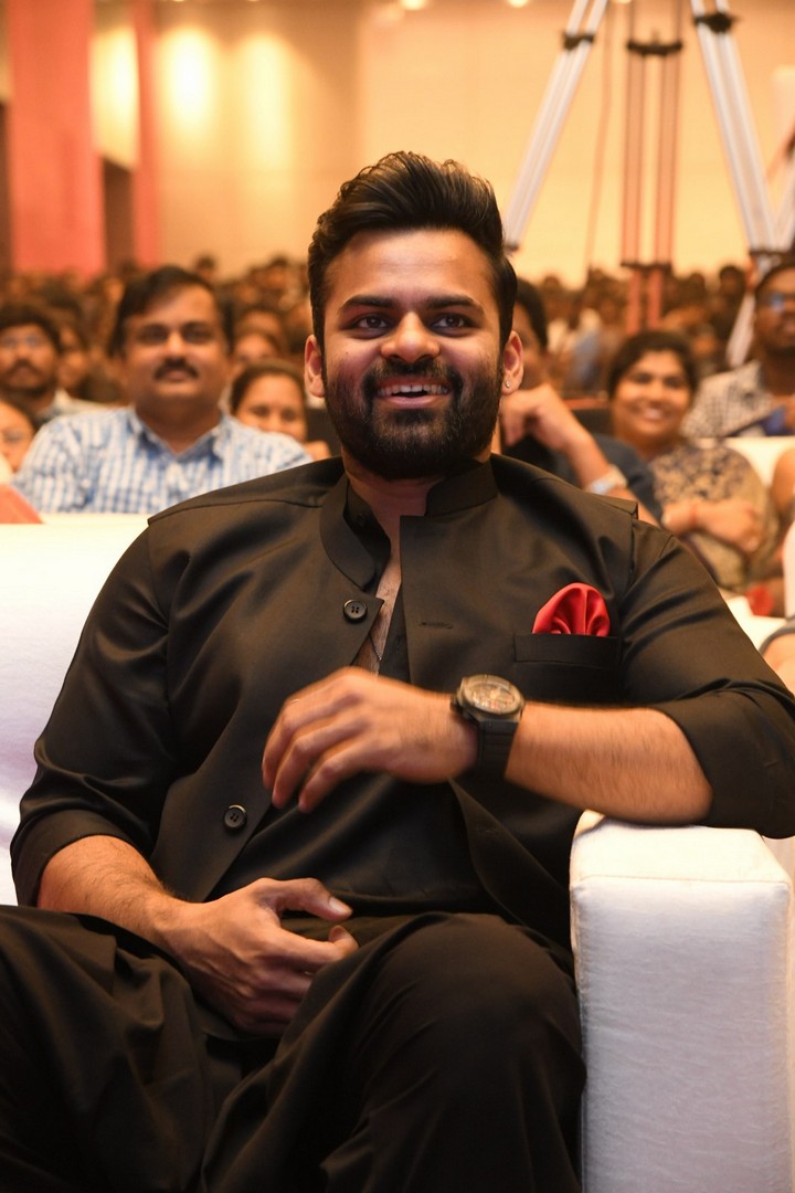 Prathi Roju Pandage Pre release Event Set 1