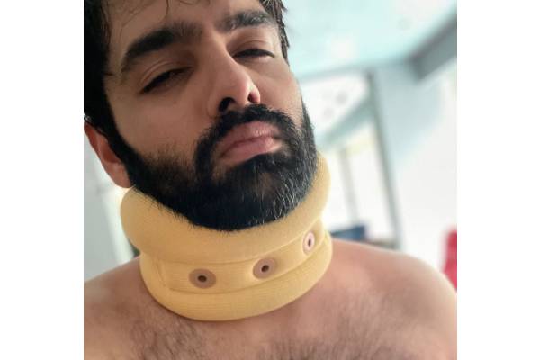 Ram suffers neck injury - Telugu360