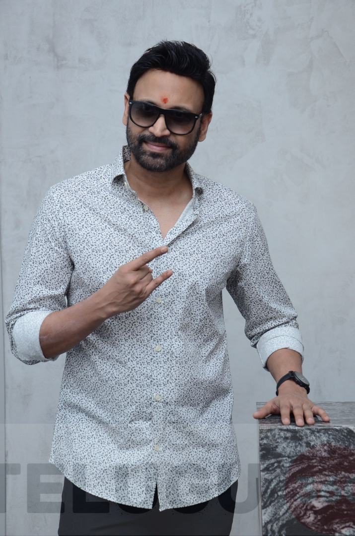 Hero Sumanth 's Vaarahi Movie Opening photos - Telugu 360