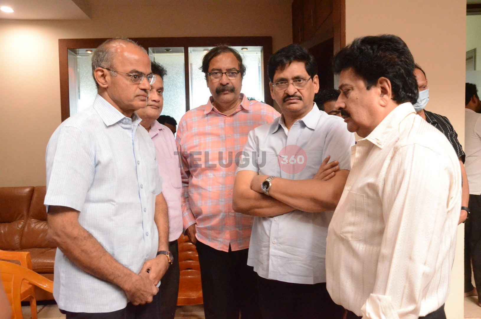 Celebs Pay respect to Chalapathi Rao