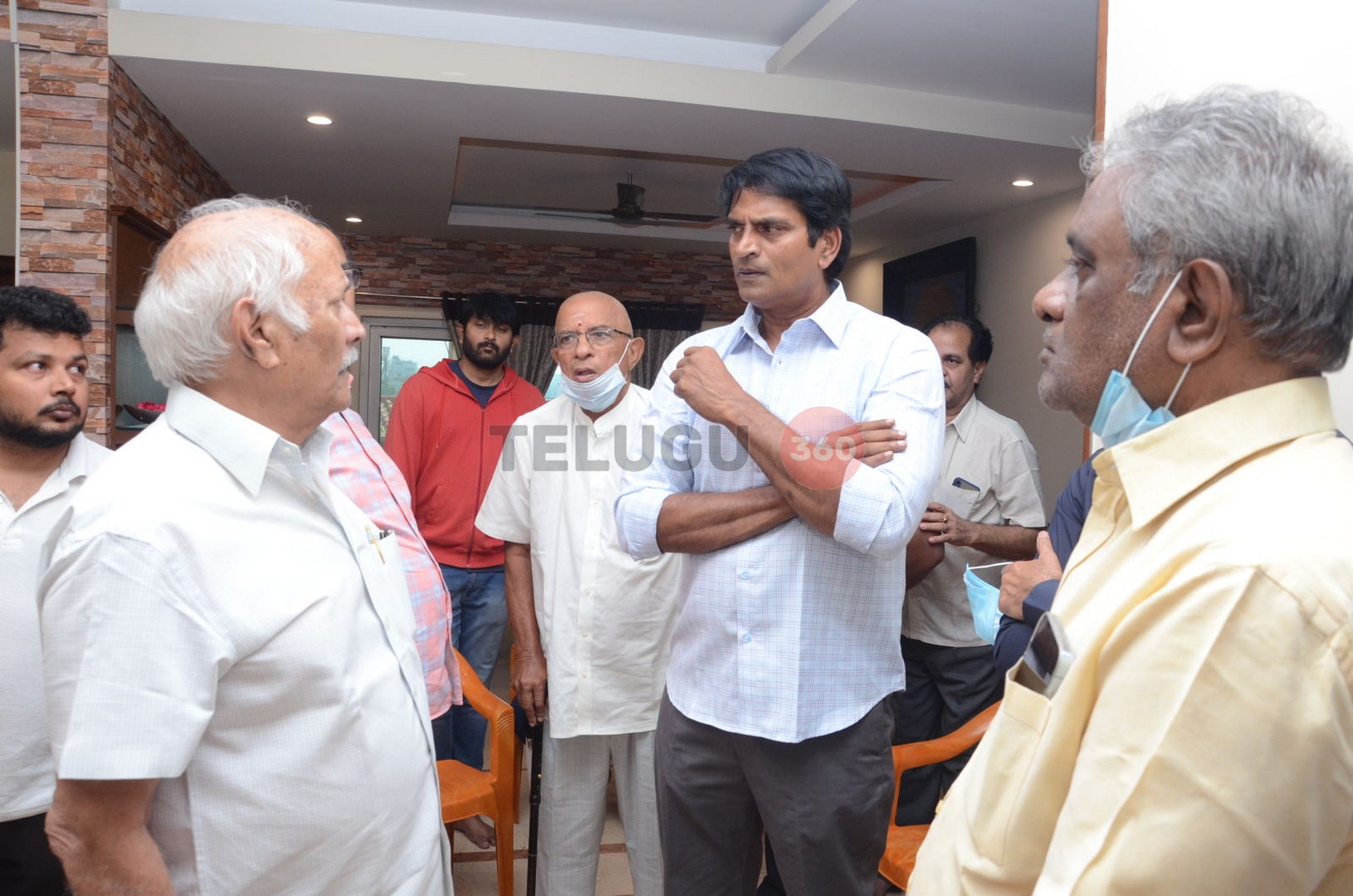 Celebs Pay respect to Chalapathi Rao - Telugu360