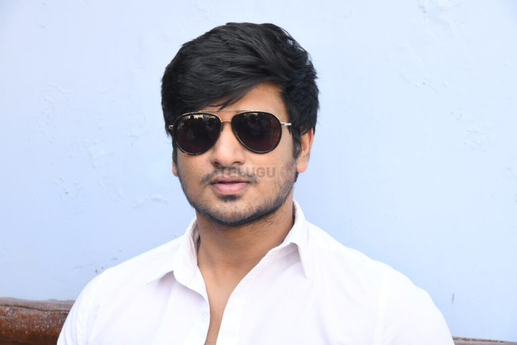 Nikhil surprises with his Lineup - Telugu360