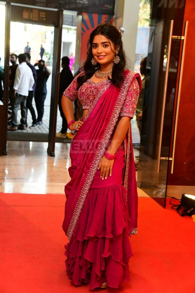 Sridevi Shoban Babu Pre Release Event - Telugu360