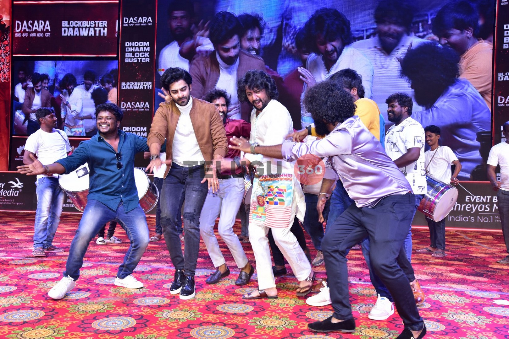 Nani's Dasara BlockBuster Daawath event @ Karimnagar