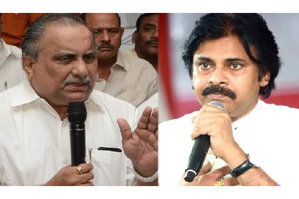 Mudragada slams Pawan Kalyan for his utterances - Telugu360