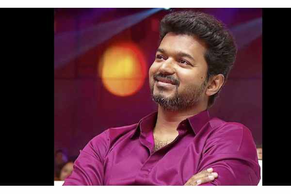 Buzz: Vijay to thrill in a Dual Role? - Telugu360