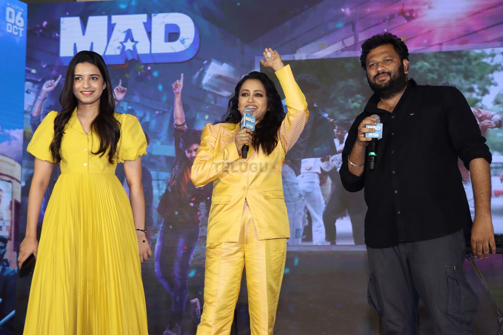 MAD Character Introduction Event