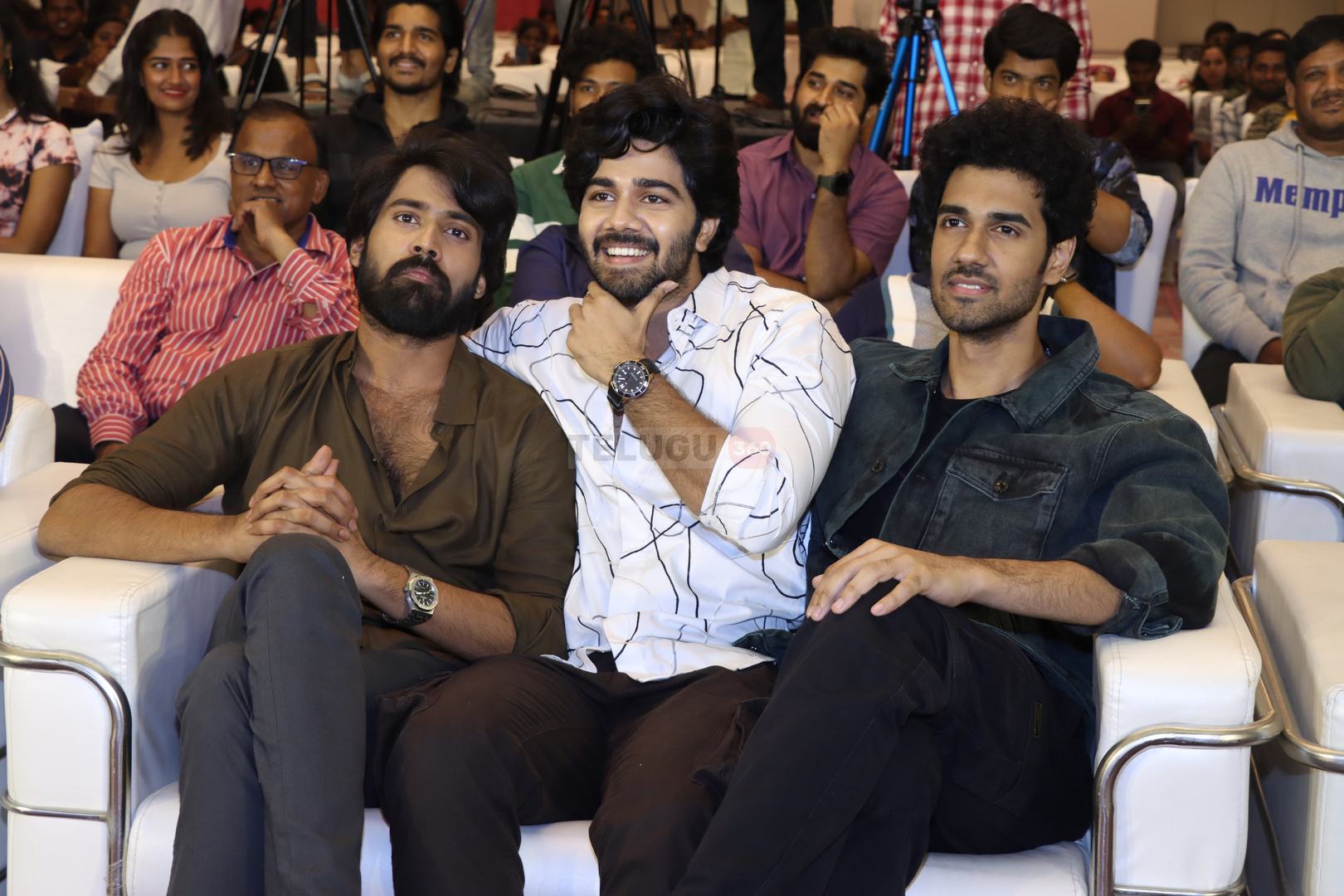 MAD Character Introduction Event