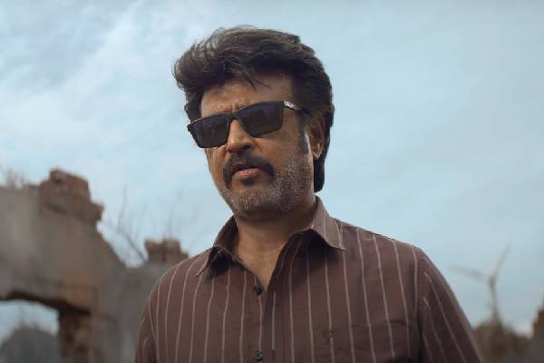 Rajinikanth proves he is a class apart with "Vettaiyan The Hunter ...