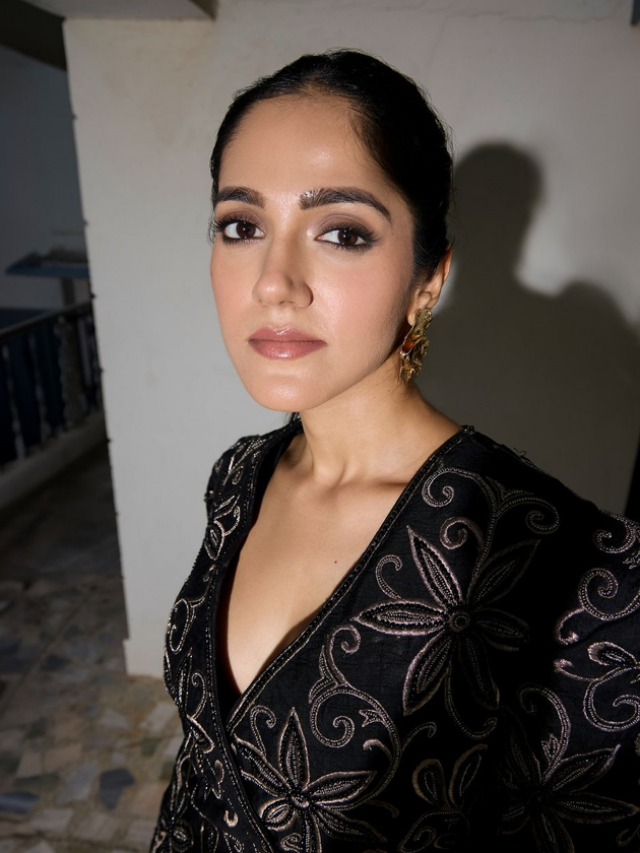 Simran Choudhary Freeze Frame - Telugu360