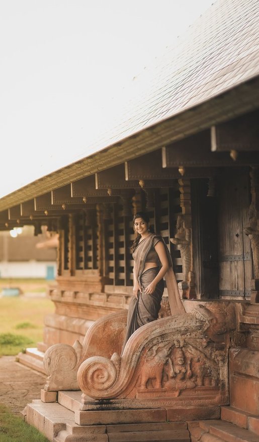 Ananthika Sanilkumar Simple Look In Saree - Telugu360