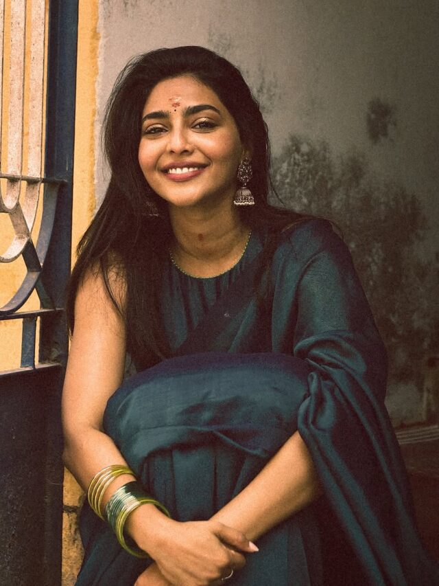 Aishwarya Lekshmi Maaman Pooja Clicks - Telugu360